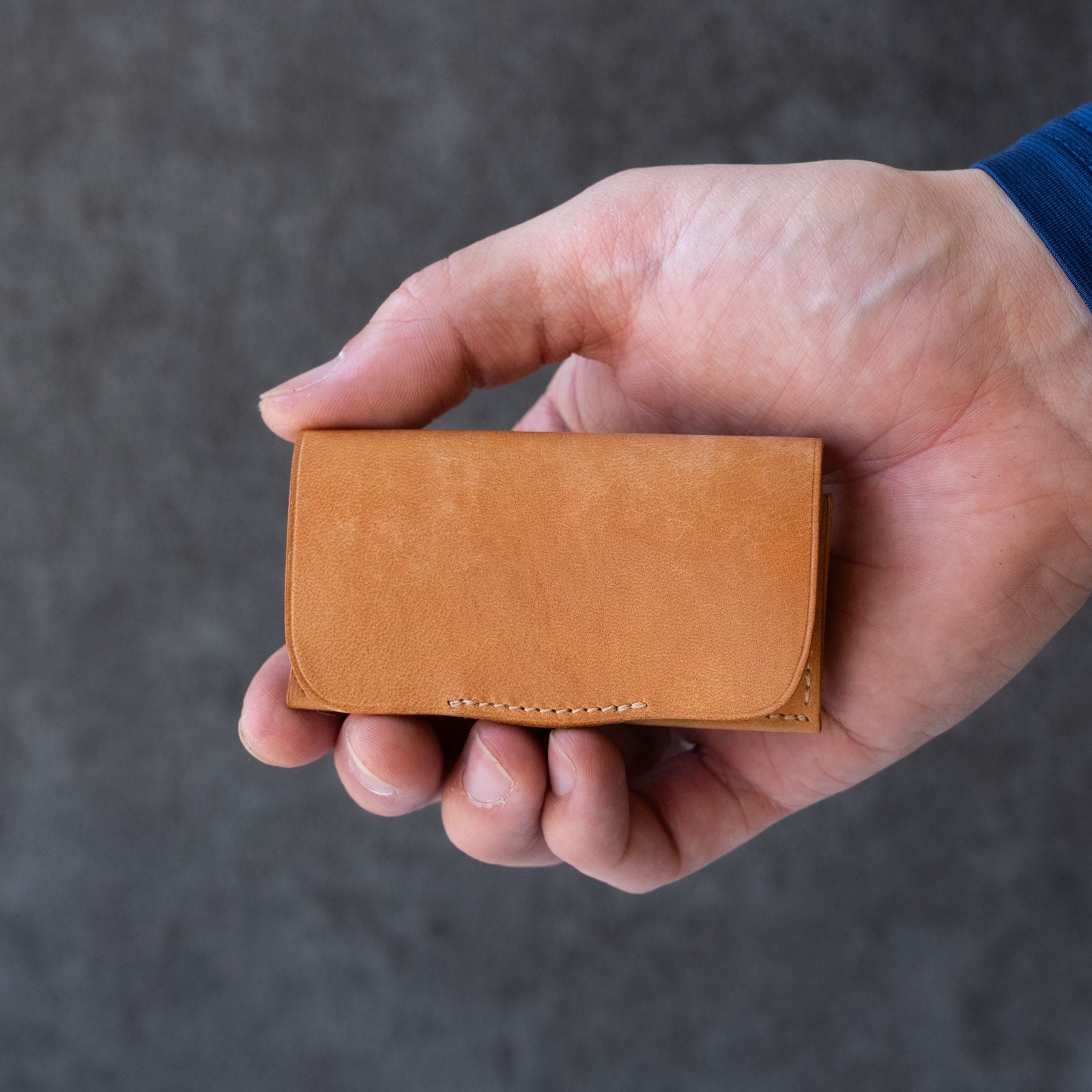 Micro wallet “Piccolo” smaller than a card will be released in advance